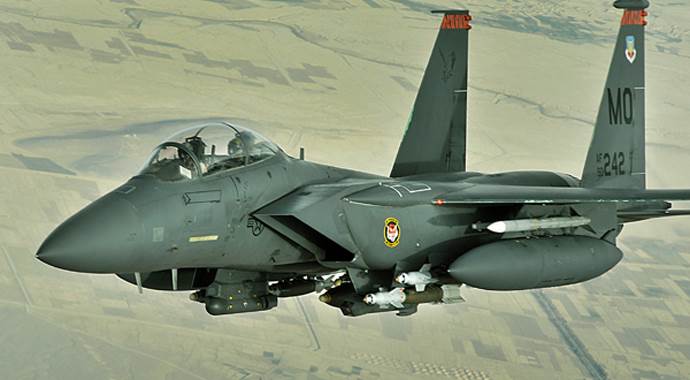 ABD IŞİD'le mücadele için İncirlik'e yeni savaş uçakları gönderdi ...