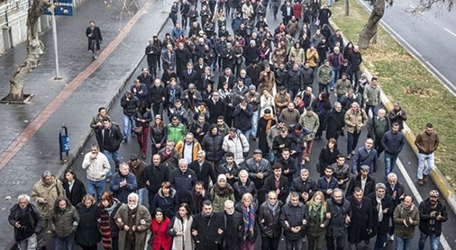 Van'da gösteri ve yürüyüşler 1 ay yasak! | Türkiye Gazetesi Van'da gösteri ve yürüyüşler 1 ay yasak! | Türkiye Gazetesi